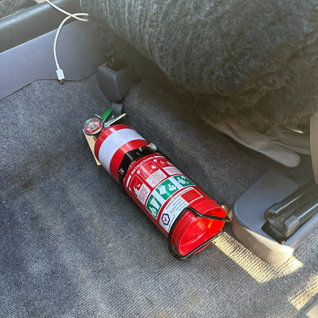 Toyota Landcruiser 90 Series Fire Extinguisher Bracket – Scrub King